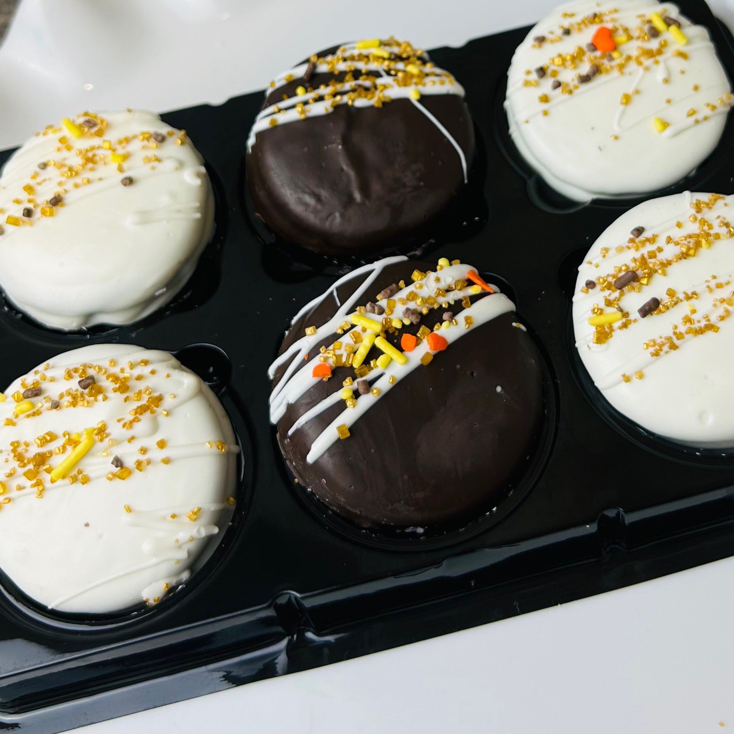 Thanksgiving 6 pack Chocolate Covered Oreos | BAM Desserts